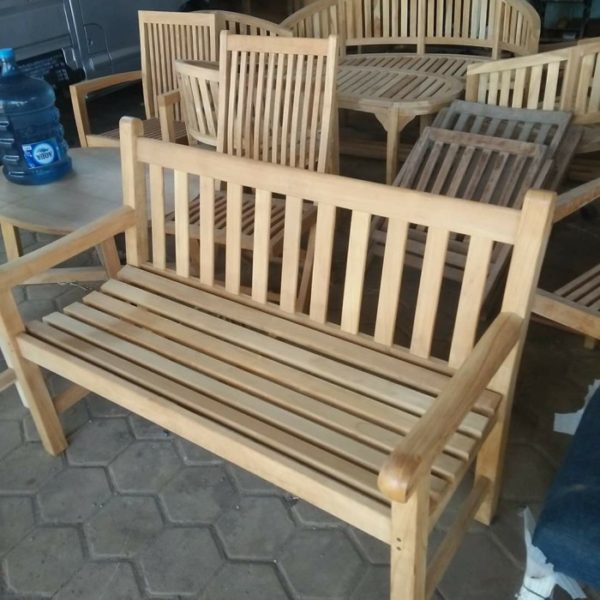 Jual Bangku Taman Kayu Minimalis Berkualitas Harga Murah